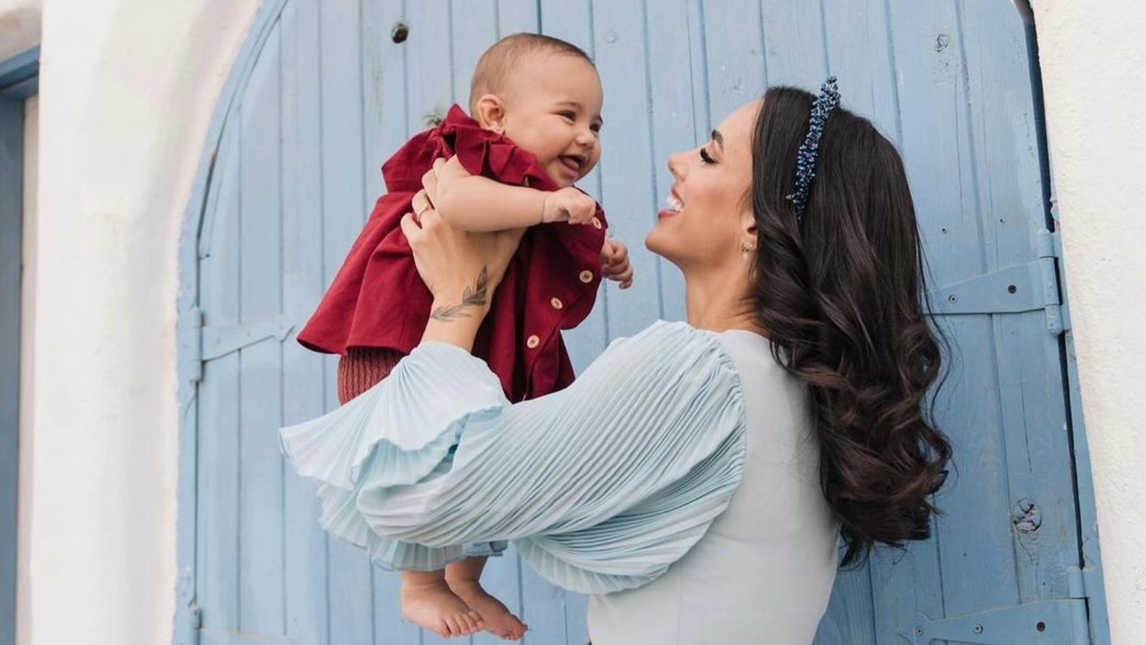 Filha de Neymar parecida com a mãe? - On fm