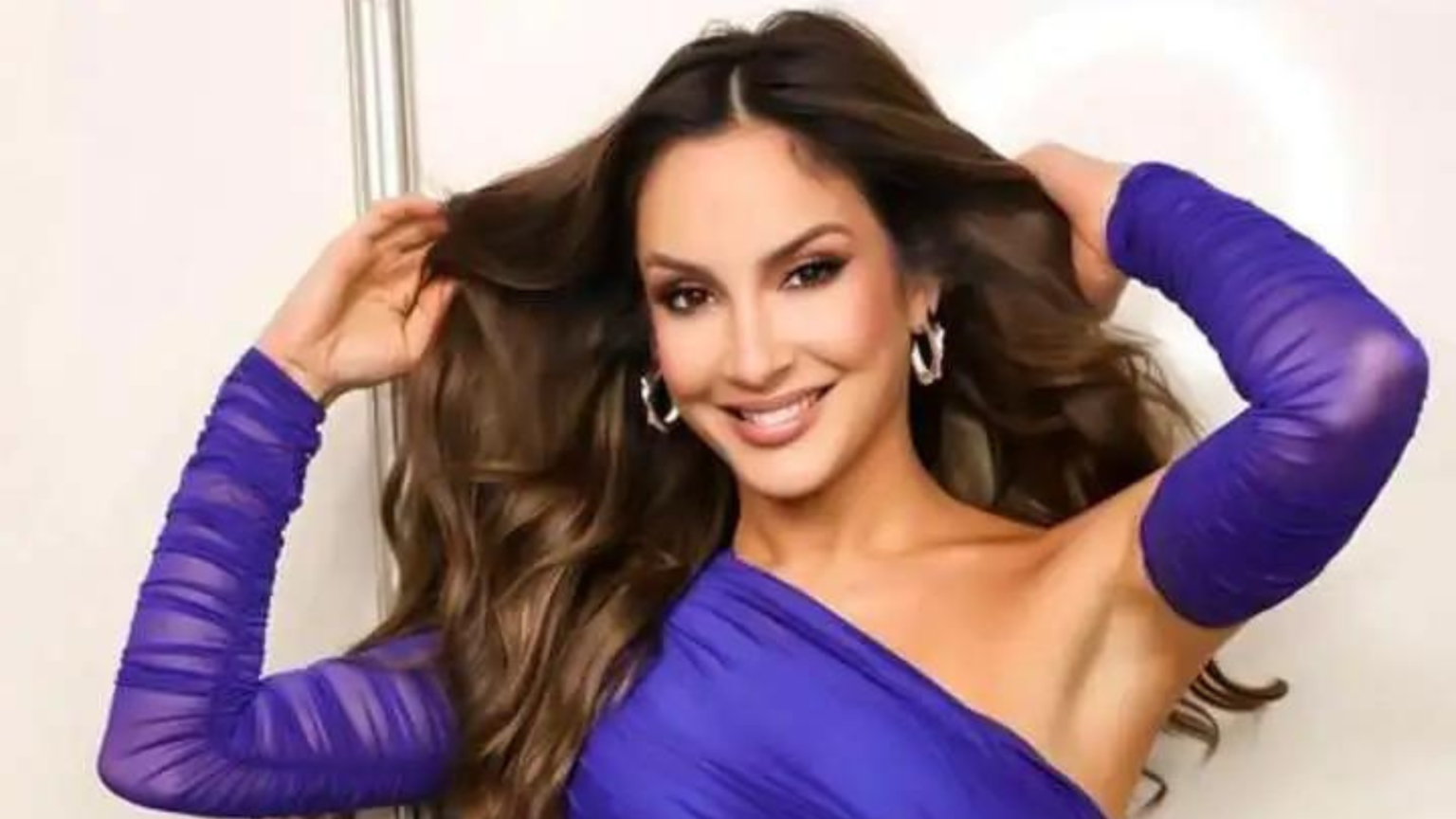 Claudia Leitte: “Portugal tem uma vibe muito muito Brasil” - On fm