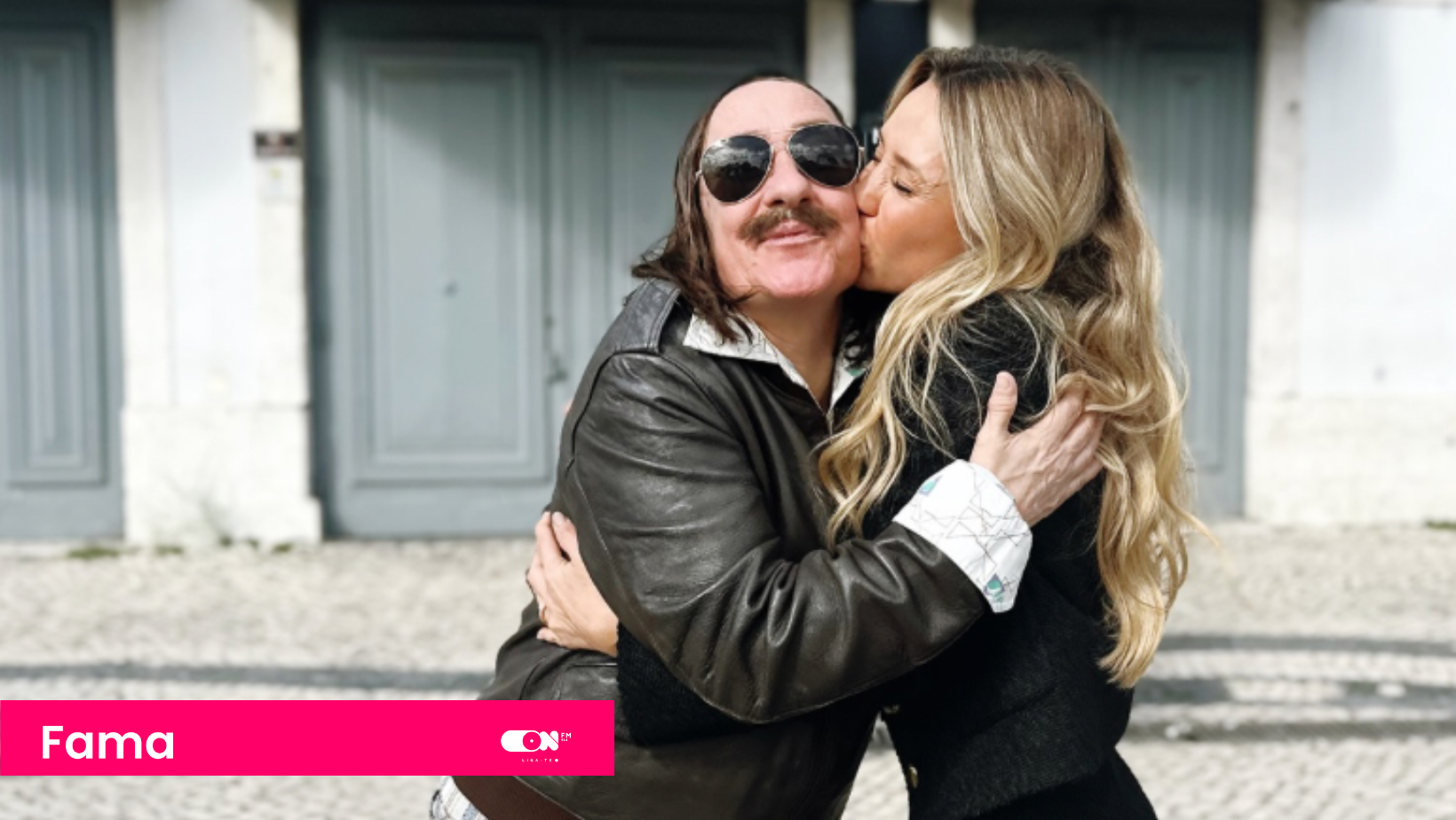 Sofia Arruda ao lado de icónica personagem de Maria Rueff - On fm